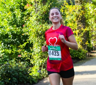 Duke of Edinburgh’s Award volunteering with BHF - BHF