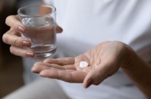 Should you take aspirin if you're having a heart attack? - BHF