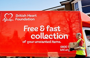 Donate clothes, books and more to our shops | British Heart Foundation ...
